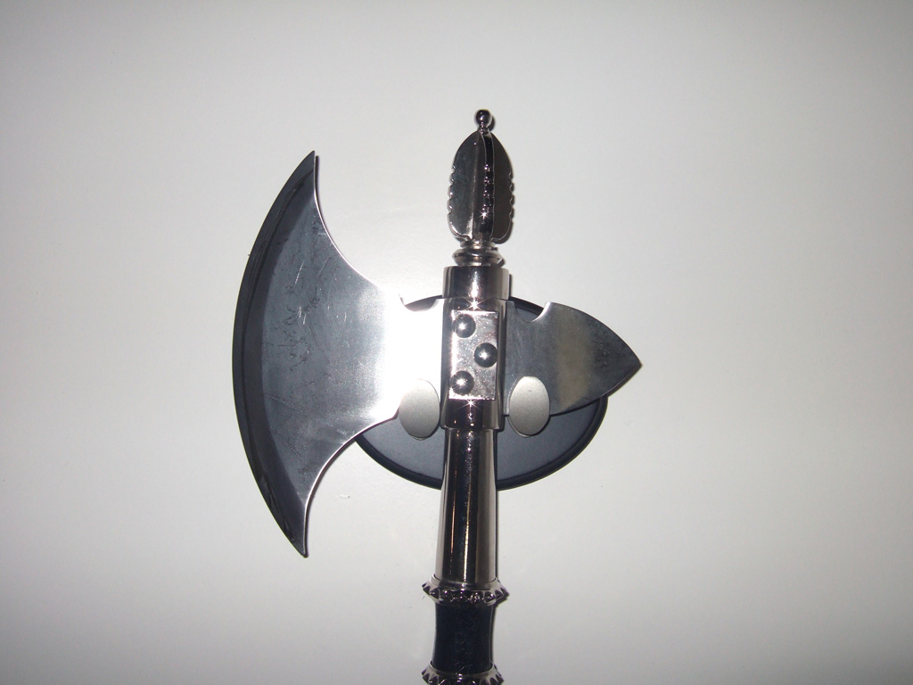 Streitaxt, www.dekoschwerter.de